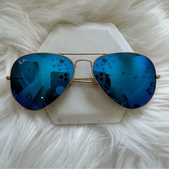 Ray-Ban | Accessories | Rayban Blue Aviators | Poshmark